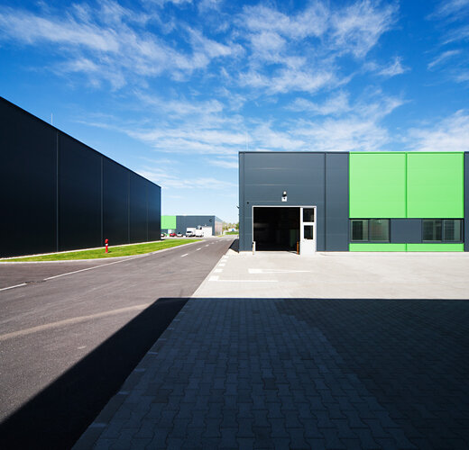 New warehouses and industrial halls - Properties